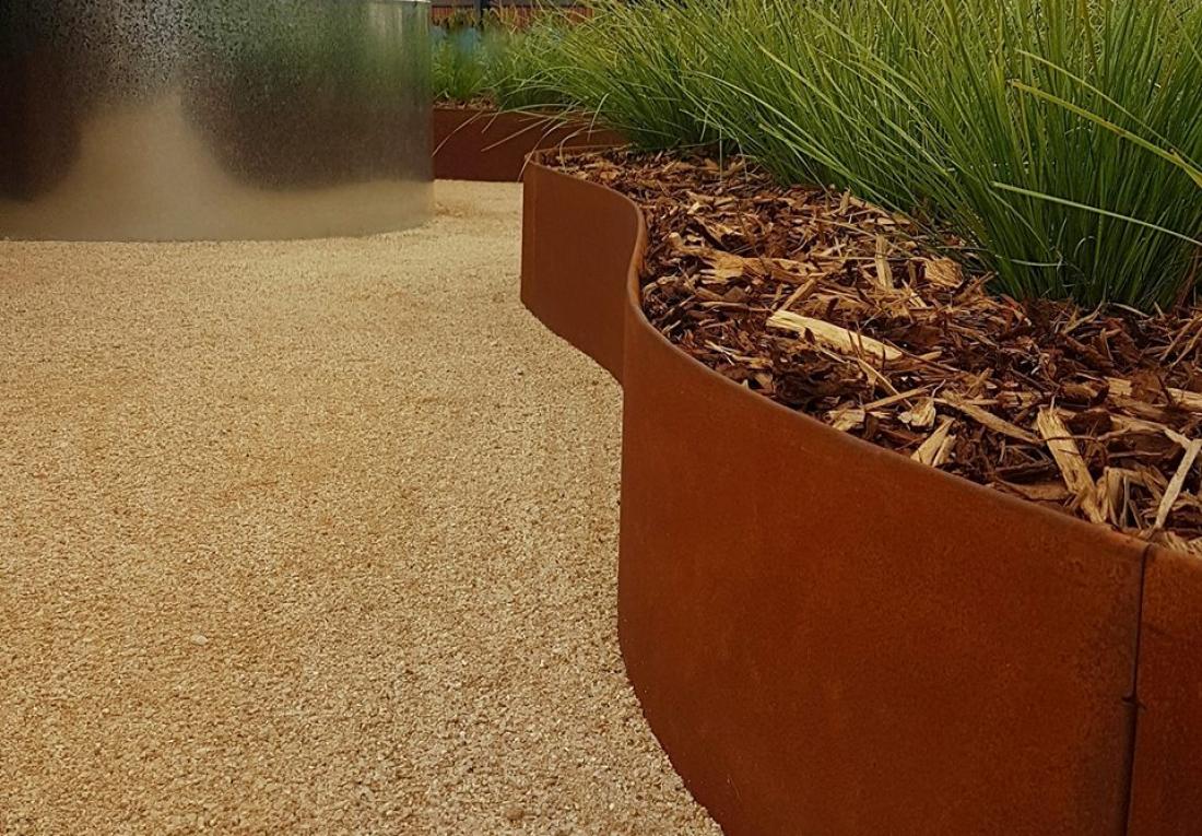 Straightcurve Garden Edging